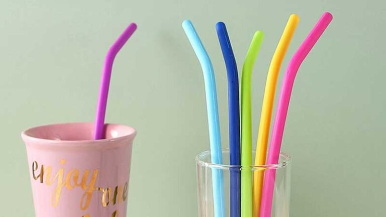 Silicone Straws: The Eco-Friendly Sipper Revolution | Rysilicone.com