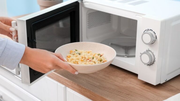 Understanding Silicone Poisoning: What You Should Know | Rysilicone.com